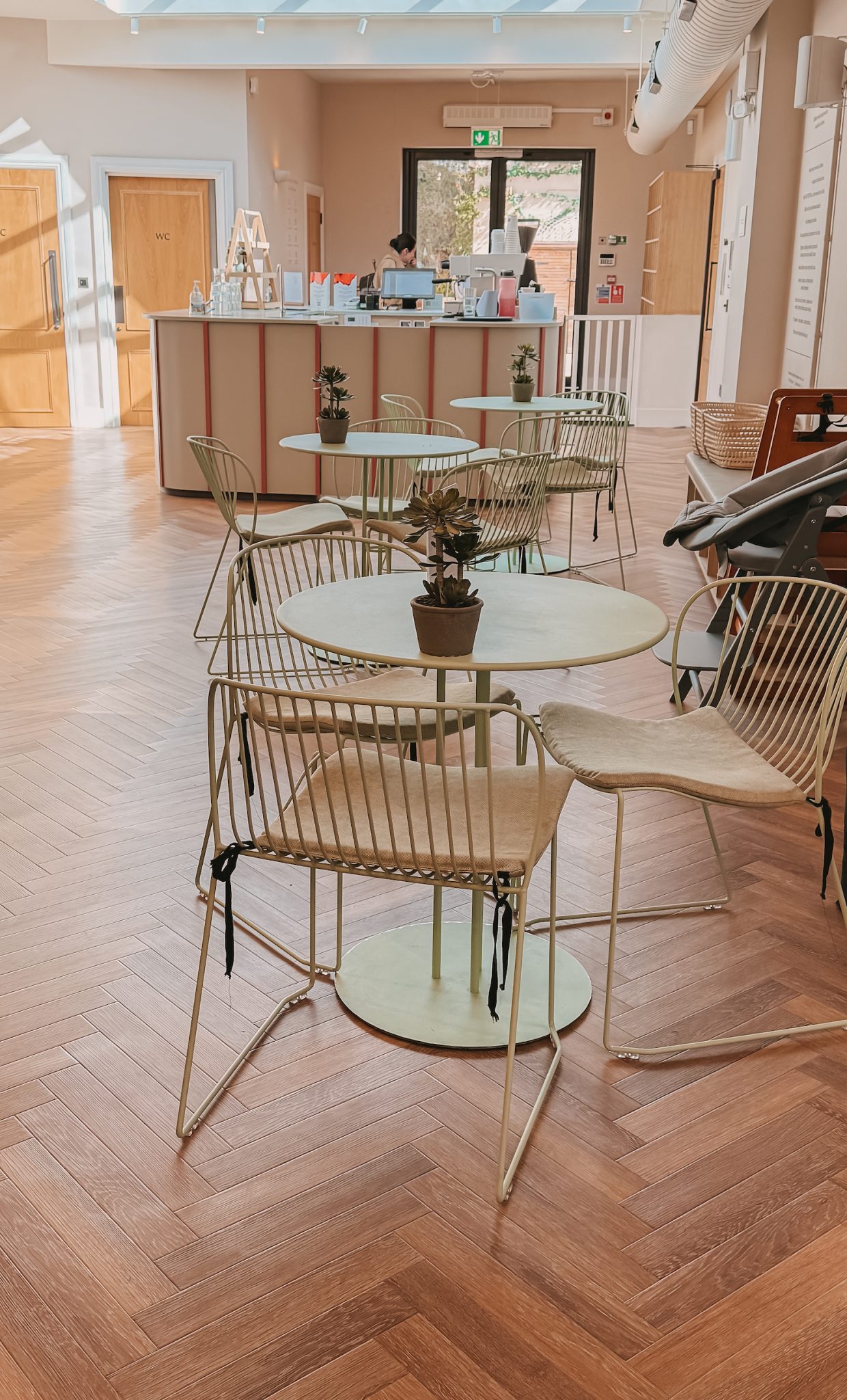 Jesse's House: Private Family Members Club Review - SilverSpoon London